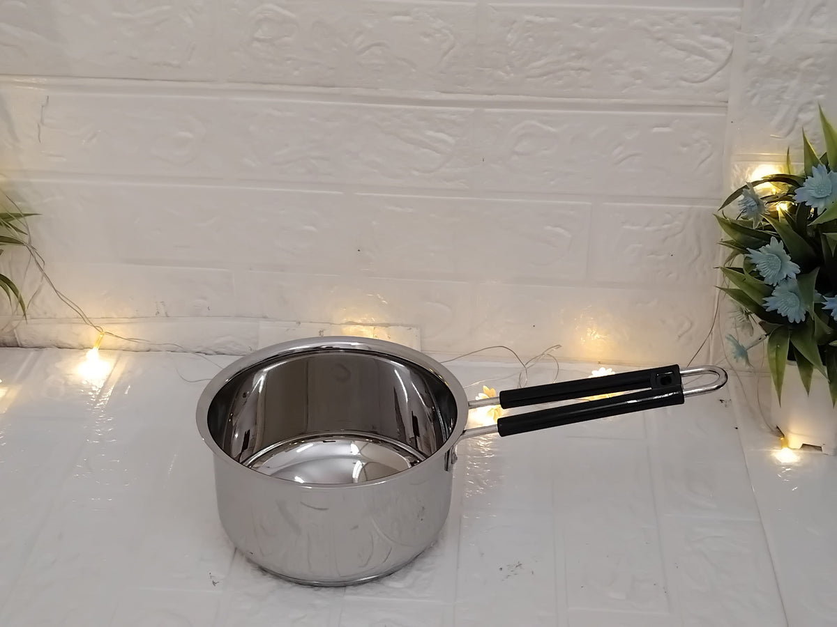 AM3349 SS Royal Sauce Pan with wire handle(18X21cm)SC-594 Weight-620Gm ...