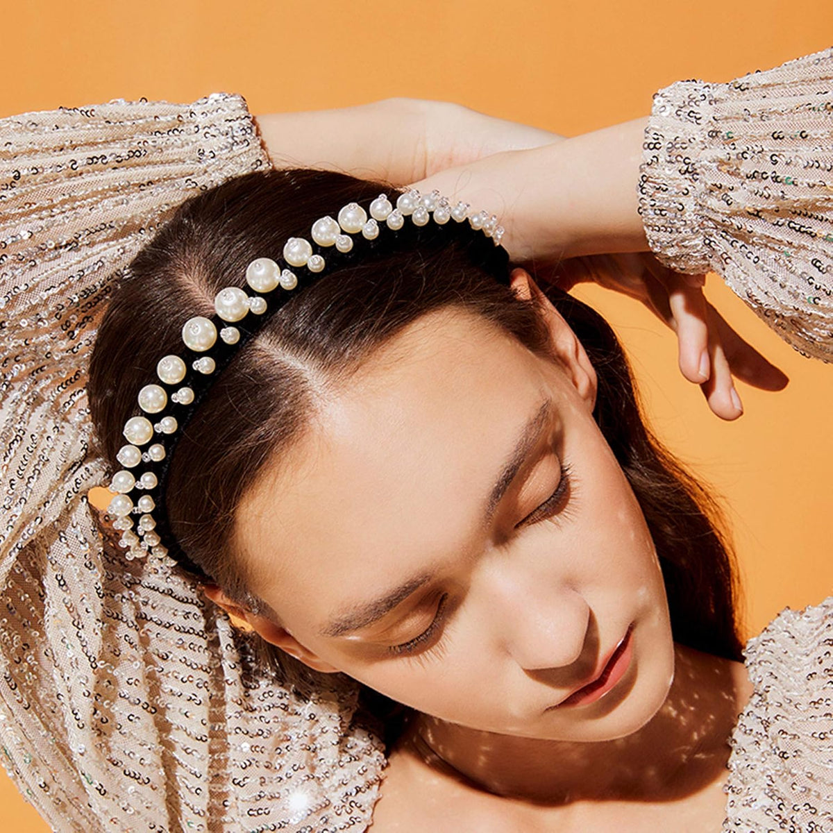 AM5012 Women's Pearly Staggered Hair Band – Amd-Deodap